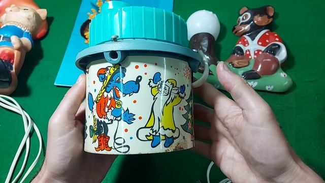 Игрушки, вещи СССР герои мультфильмов, персонажи книг. Часть 3.