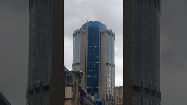 Мост багратион. ломают.