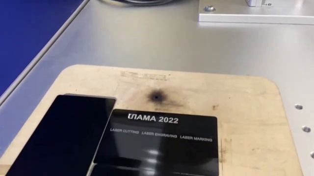 Маркируем визитки на лазерном маркере LiMark