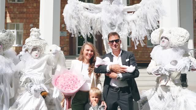 17.05.23 выписка роддом на улице Правды