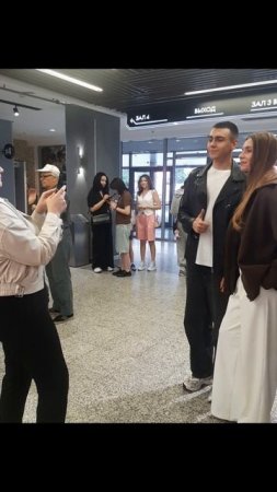Любовь Толкалина в кинотеатре получила порцию фанатской любви