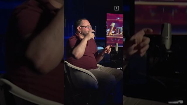 Женщины хорошо достигают в среднем диапазоне. Мужчины занимают крайние позиции достижений