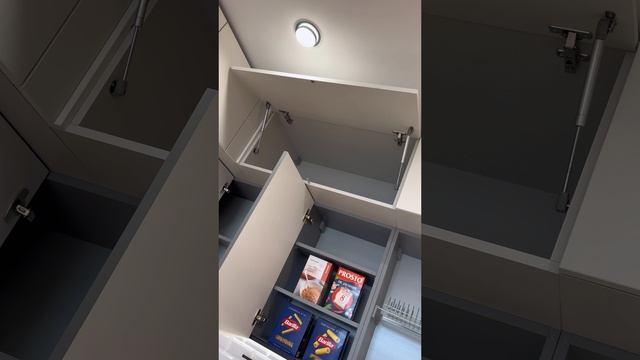 Видеообзор П-образной кухни на Ленинградском, 40. ЖК "Оберег"