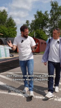 Какую оценку проходят участники выставки?
