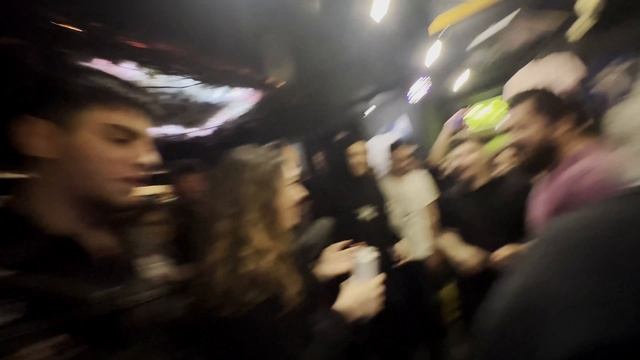 Давай здесь. БЕЗРЕЦЕПТА;
