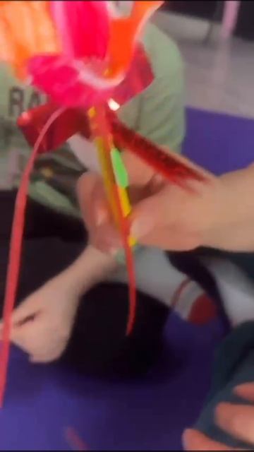 Семейно-групповые занятия творчеством с элементами арт-терапии,игровой терапии и сенсорики