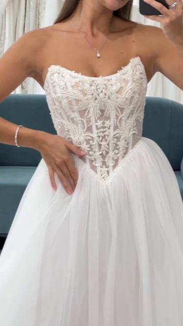 Роскошное платье для настоящей принцессы Энди