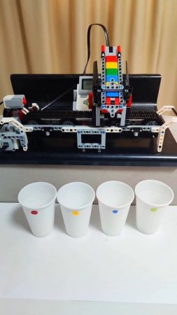 Робот-сортировщик на конструкторе MINDSTORMS EV3 от ROBO MASTER