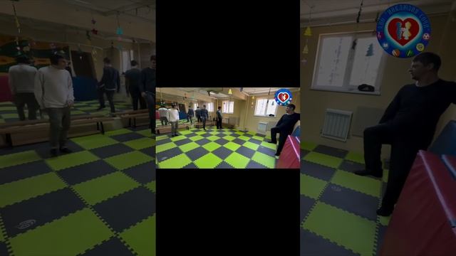 Семейно-групповые и групповые занятия, семейные мастер-классы  на базе центра "Особое детство"