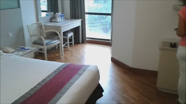 Обзор номера в отеле Fort Canning Lodge 3*. Сингапур.