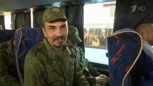 Еще одна группа российских военнослужащих прибыла на Родину из украинского плена