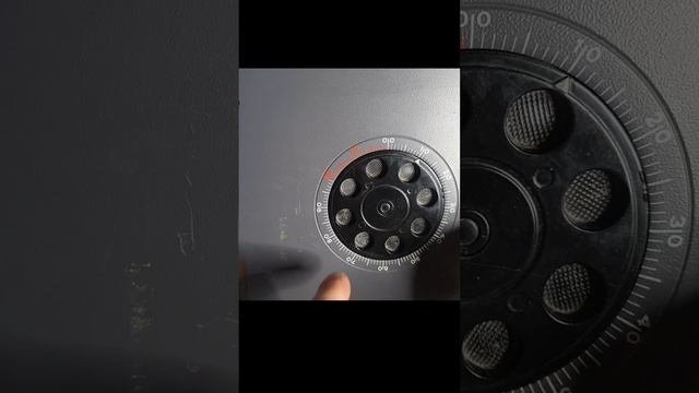 Открыть сейф juwel