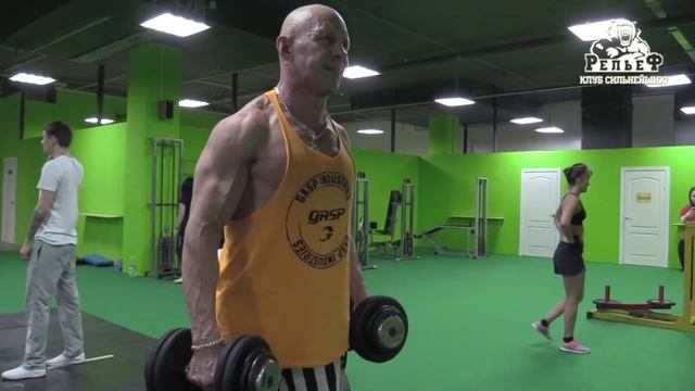 РЕЛЬЕФные будни, зал в ТЦ Пионер
