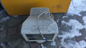Сколько меди в мониторе?