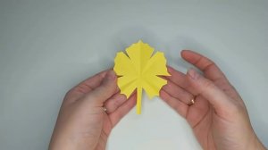 Кленовый лист Оригами. Как сделать осенние листья из бумаги 🍁