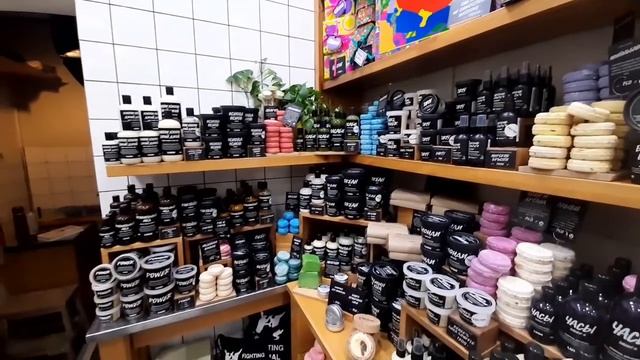 Свежая косметика #LUSH(ЛАШ),был такой магазин 👍,надеюсь и есть 🔥