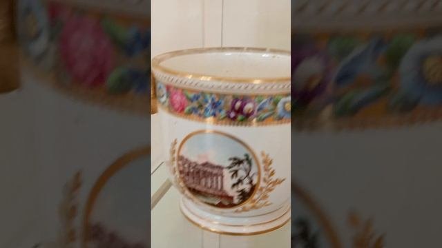 Кабинетный сервиз, пожалованный Екатериной II графу Безбородко.