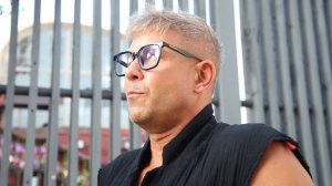 Митя Фомин хочет усыновить ребенка