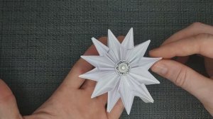 Поделки оригами на новый год. Объемная снежинка из бумаги