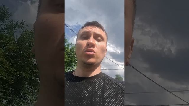 Штрафы за курение в подъездах могут увеличить до 50 тысяч рублей.
