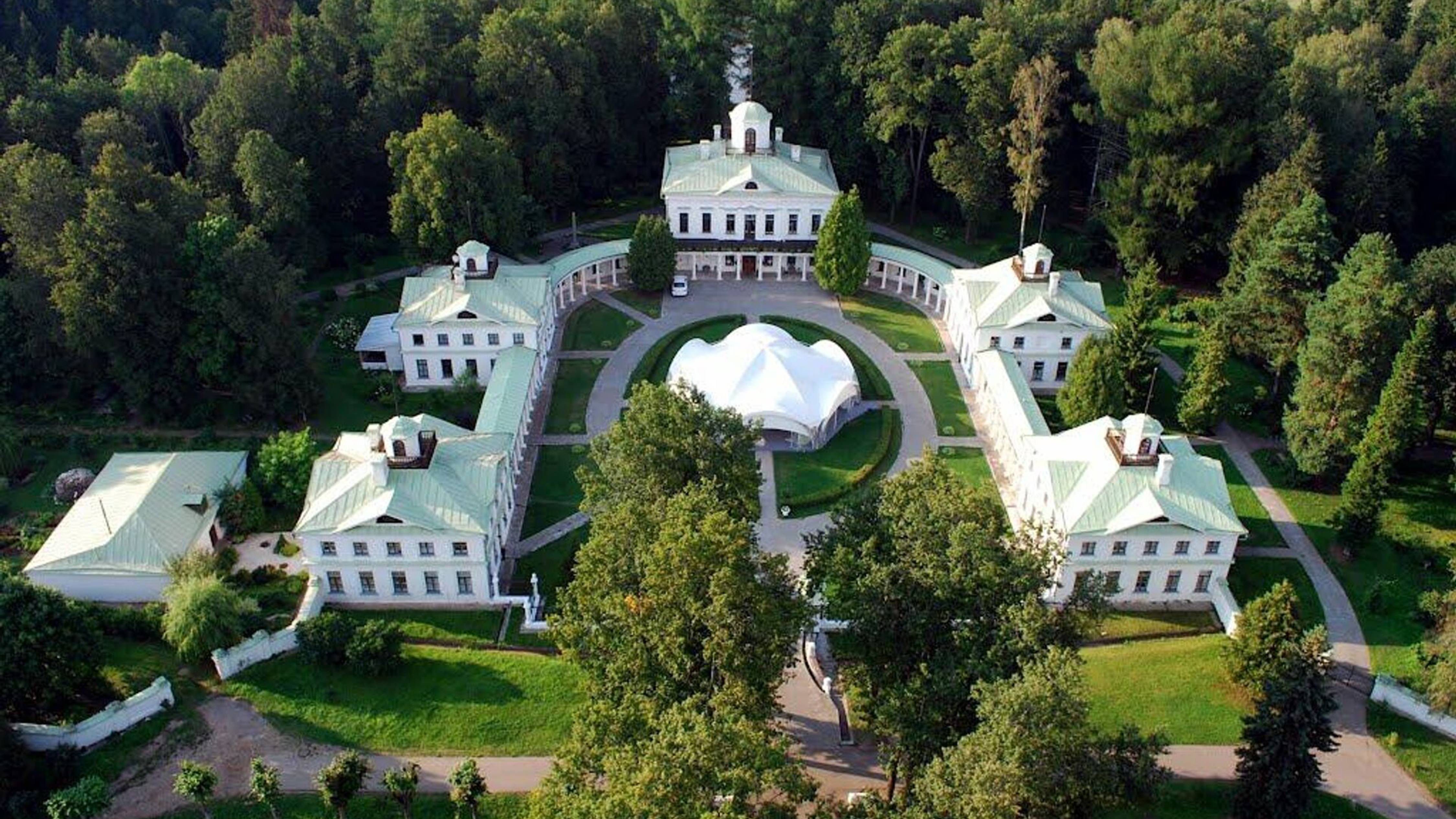 Усадьба Середниково