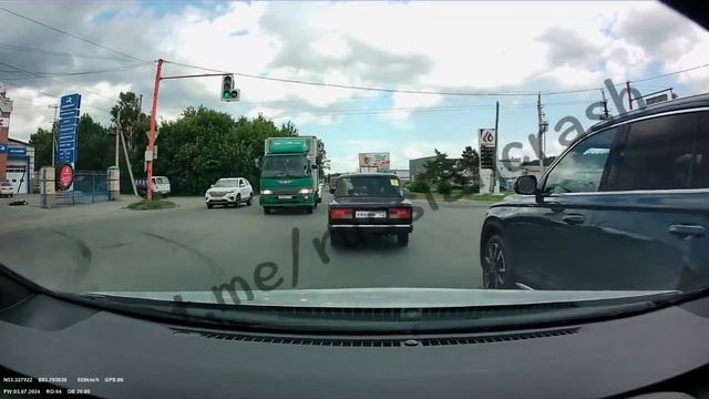 Петух на китайце
