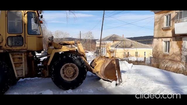 Уборка дворов Весенняя распутица