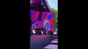 Когда уже не молодой, но и в другую взрослую категорию не попадаешь🤭