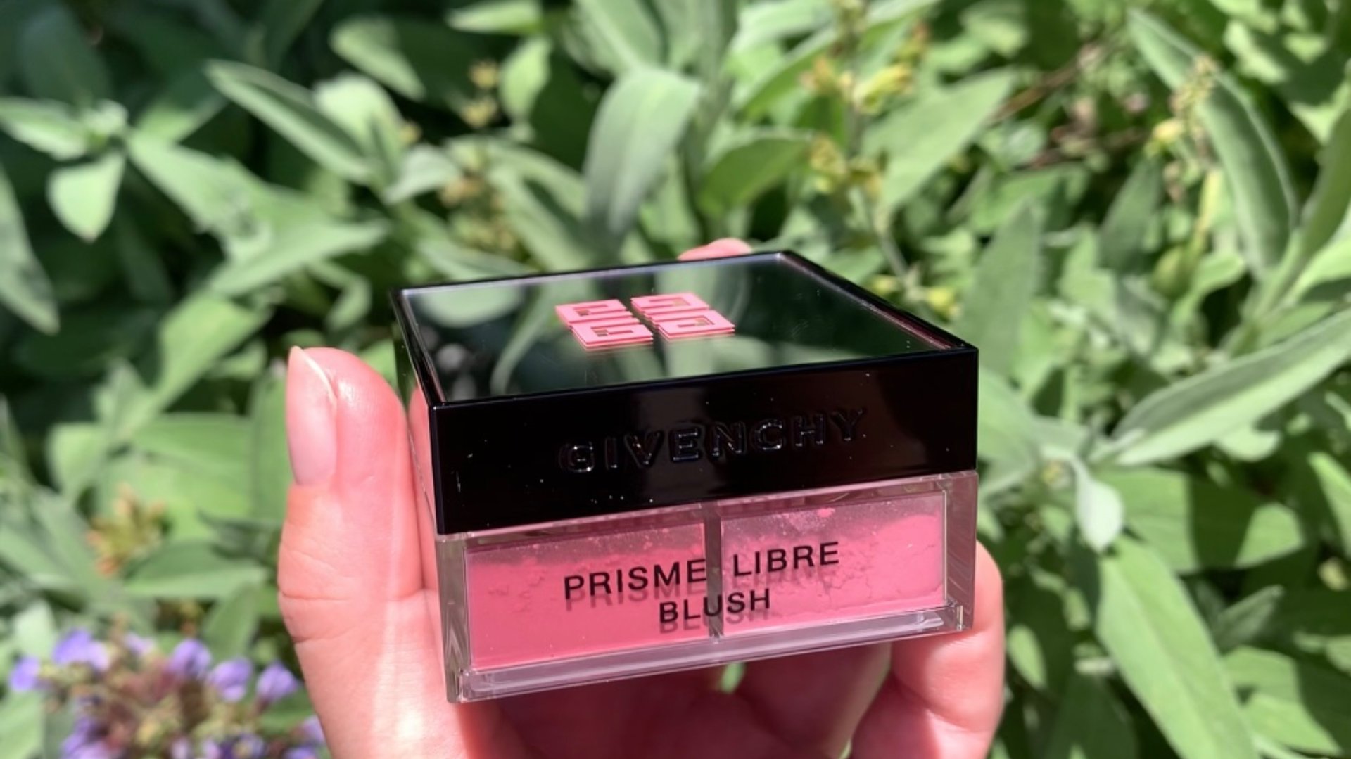 Румяна Givenchy Prisme Libre Blush