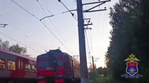 Транспортные полицейские Петербурга установили четверых подростков-зацеперов из Ломоносова