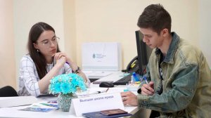 В югорских вузах продолжается приёмная кампания