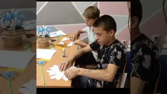 "Ромашка - символ праздника"