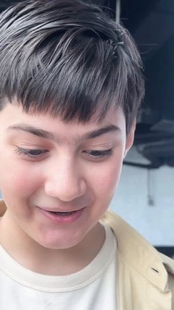СКОЛЬКО У НЕГО ТАМ МОРОЖЕНОГО??? 🤩