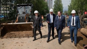 Инспекция ремонта дорог, модернизации коммунальной сферы и строительства соцобъектов в Сыктывкаре
