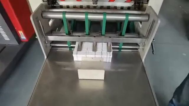 FoldLINE 380 фальцевальная машина 4 кассеты + вертикальная приемка