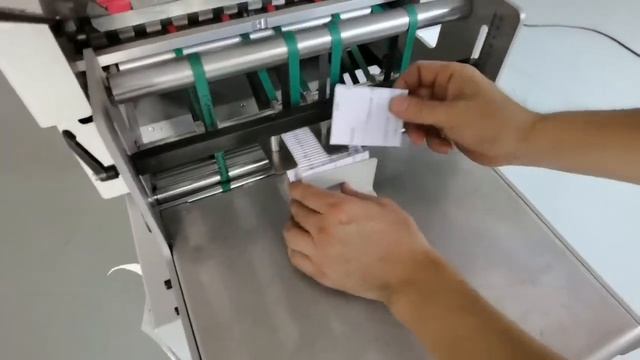 FoldLINE 380 фальцевальная машина 2 кассеты + 2 поперечные кассеты + вертикальная приемка