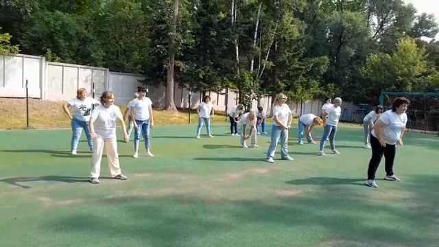 Флешмоб «Делайте зарядку!» провели специалисты отделения г. Партизанск