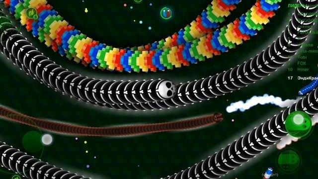 Опасные приключения в Wormax.io.