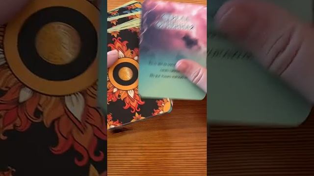 3 послания Высших Сил #prediction #tarot #гадание #предсказание #гадалка #послание #раскладтаро (1)