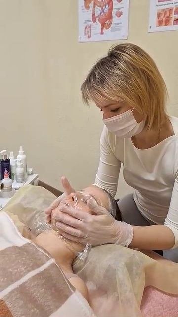 Чем мы работаем по лицу