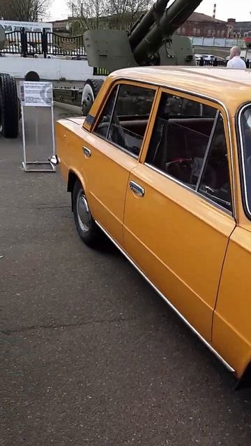 Ретро-автомобили в Перми #automobile #ретро #moto