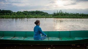 "ТЕМ ВРЕМЕНЕМ, В ЧУСОВОМ"... (Фото Сергея ЗЛОБИНА (Чусовой), музыка г -" 7 and 5" (США))
