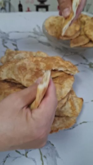 Чебуреки.Дети любят пирожки.А я не люблю мыть посуду!