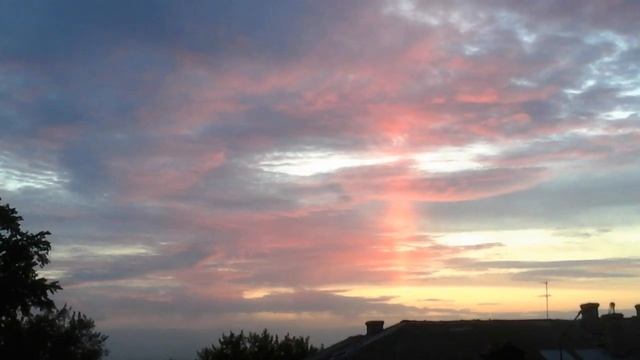 ЭТА ИГЛА -- ТОМУ, КТО ГЛАЗОМ МЕТИЛ...