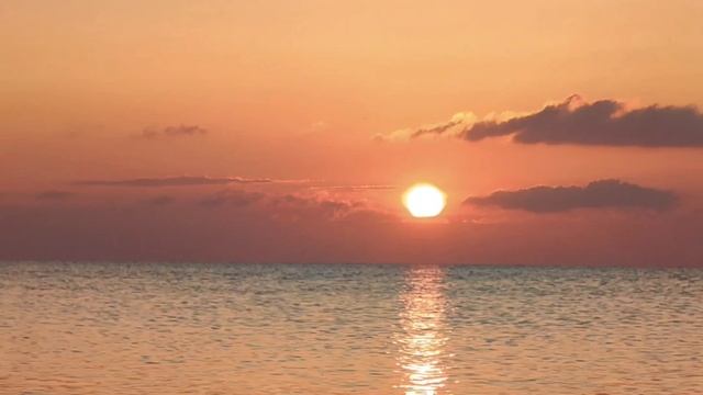 Красивый закат в Крыму