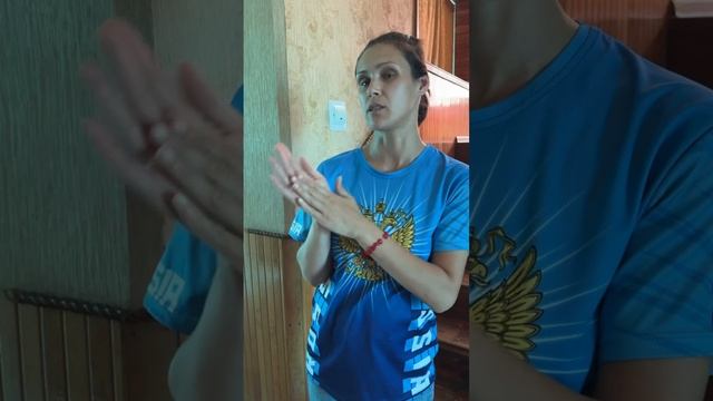 Света проходит реабилитацию от наркотиков с ребёнком . Бывшие наркоманы.