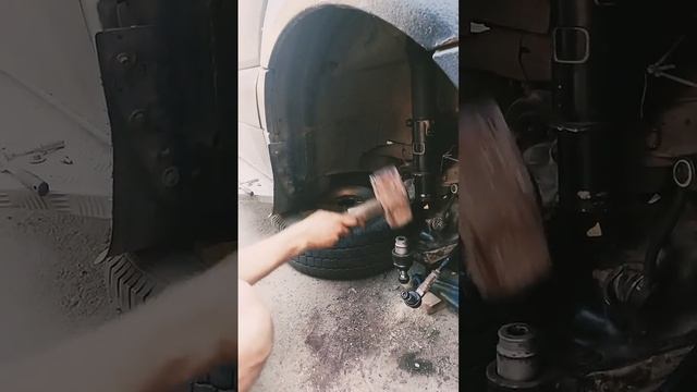 Что случилось, Максим? Упражнение на поворотный кулак W906