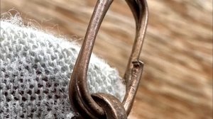 Пошел искать вторую. Потому что так в разы дороже.