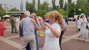 Плывёт веночек... 12.07.25...