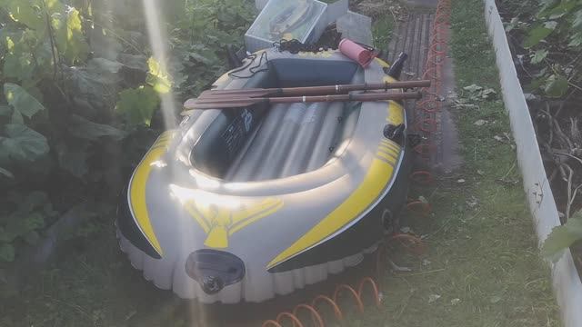 Три лодки из ПВХ для рыбалки на продажу.